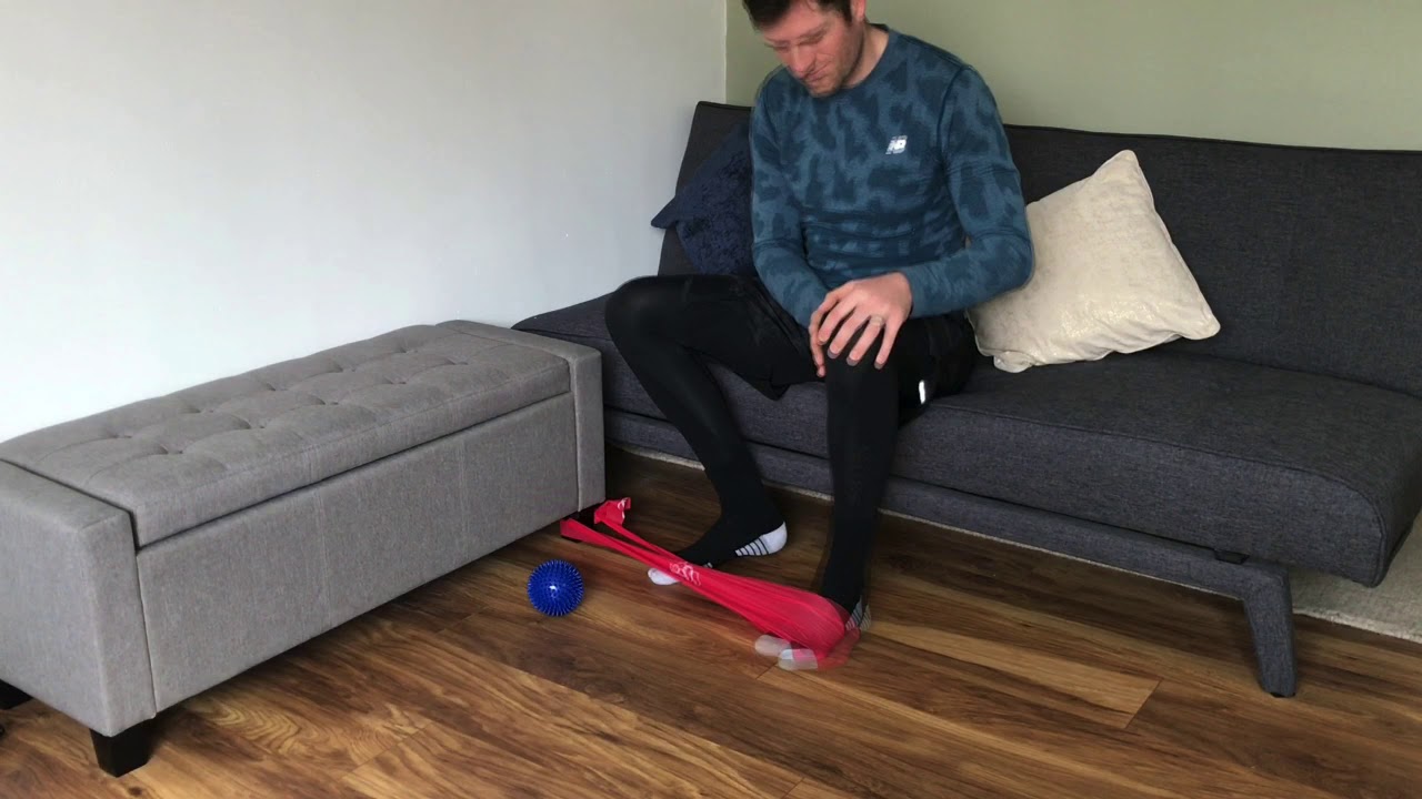 Foot eversion with theraband - YouTube