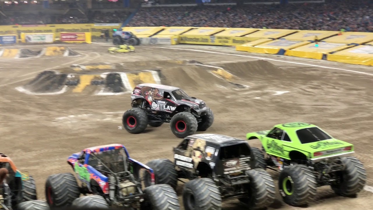 MONSTER JAM Freestyle Competition Toronto 2018 - YouTube