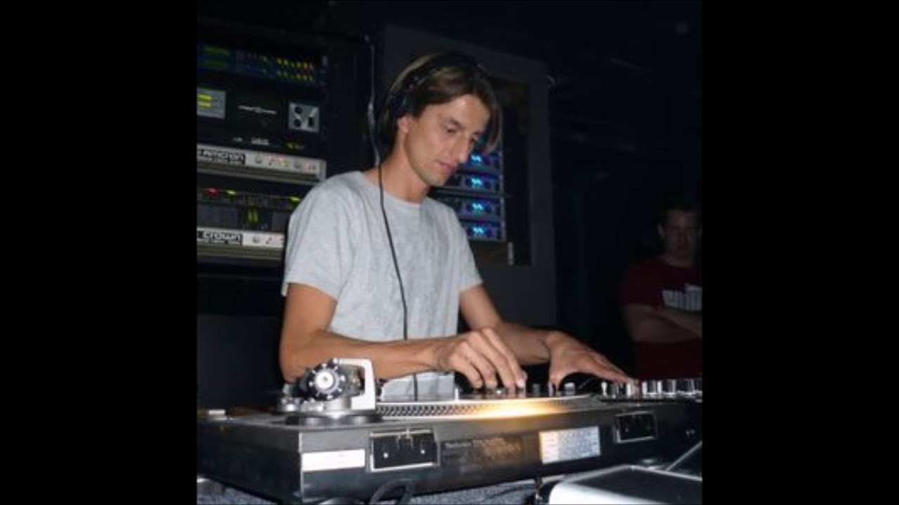 31/12/1996 - Cherry Moon - DJ Youri (2) - YouTube