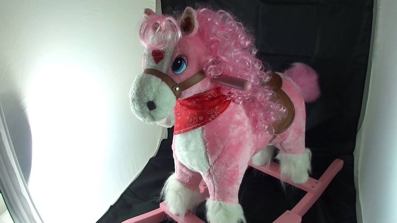 Rocking horse singing and trotting Pink - YouTube