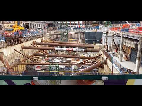 WOW! Construction in London. 20.02.2023. - YouTube