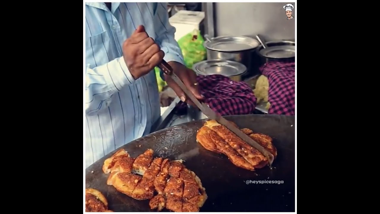 Amritsar ki Mashoor Dal Bun Tiikki | Street Food India😋😋 - YouTube