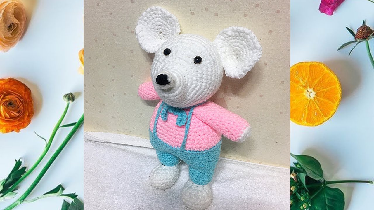 HOW TO CROCHET EASY DRESSED UP MOUSE - YouTube