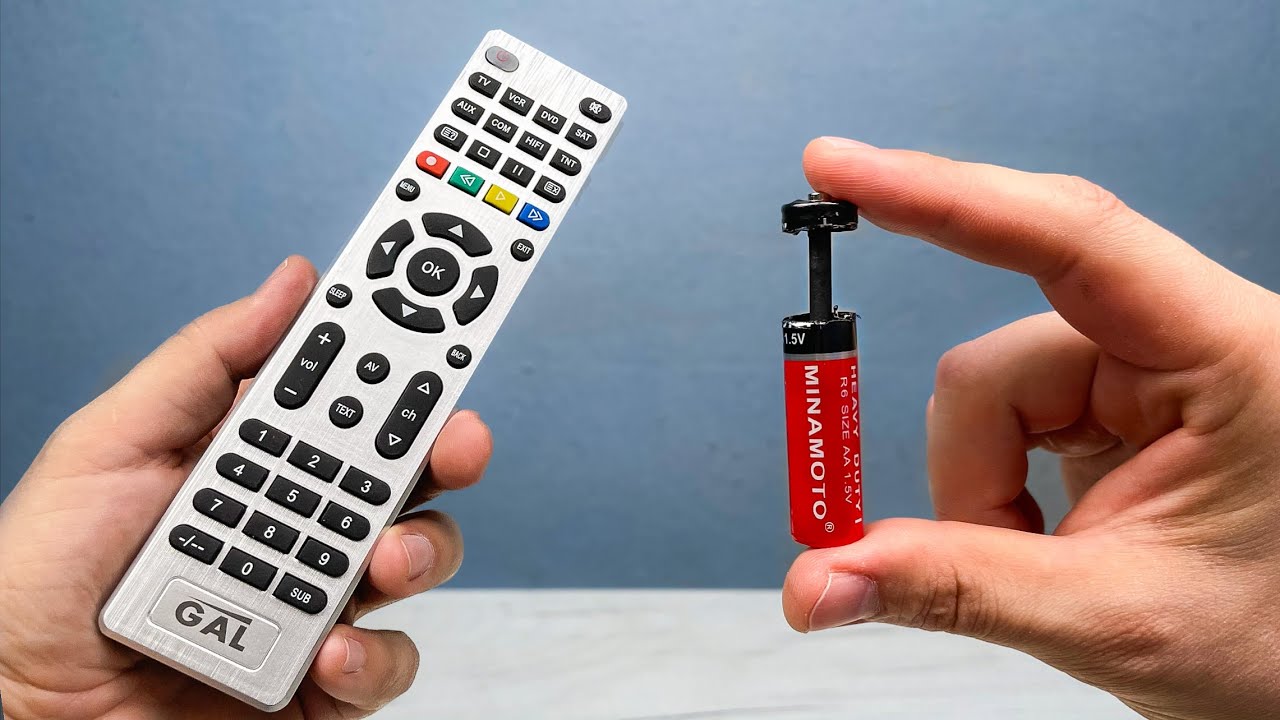 🔥Even the rich do THIS. REMOVE the rod from the AA battery and insert ...