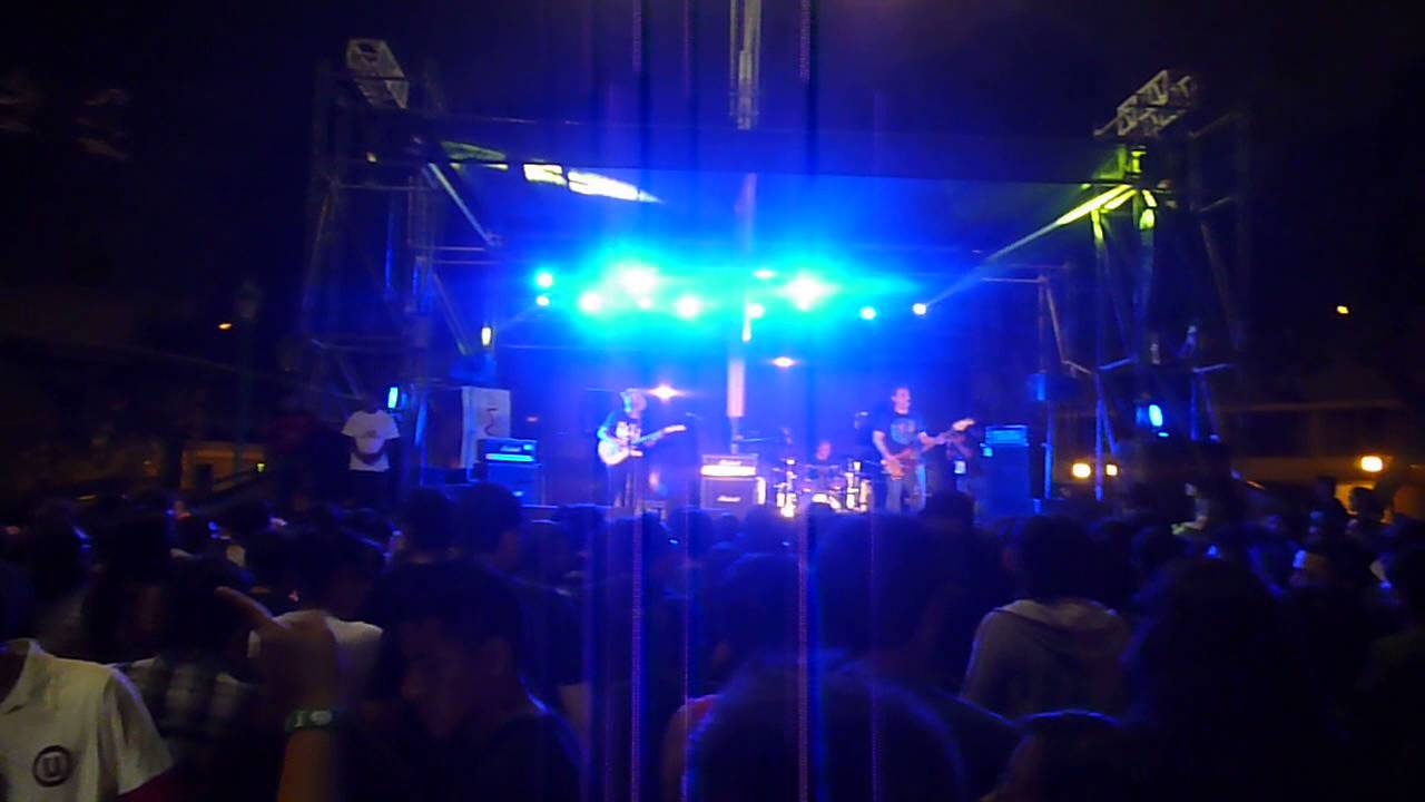 Rafo Raez & Los Paranoias - Tronador /Chosica Rock * 05/04/2015 - YouTube