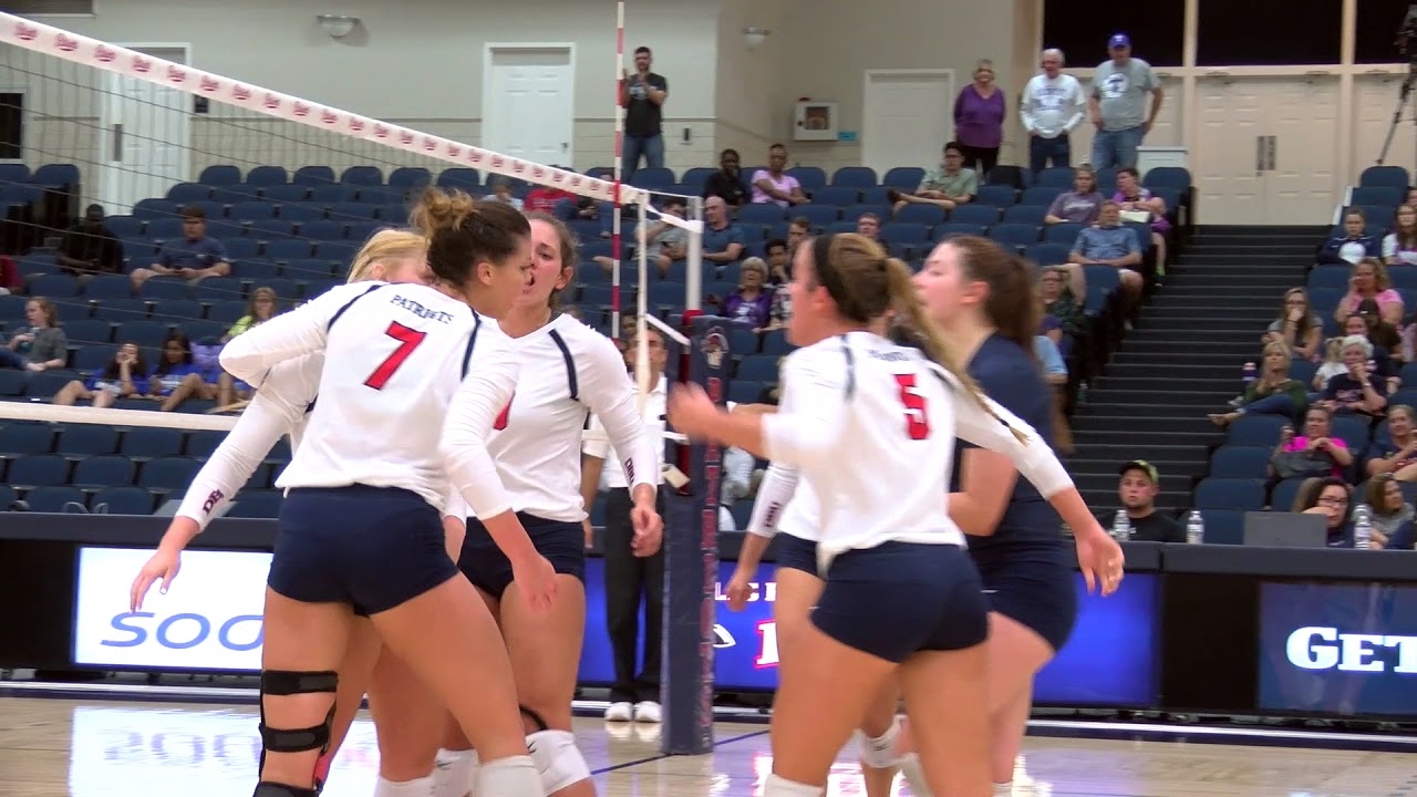 DBU Volleyball Highlights vs. No. 14 Tarleton State - YouTube