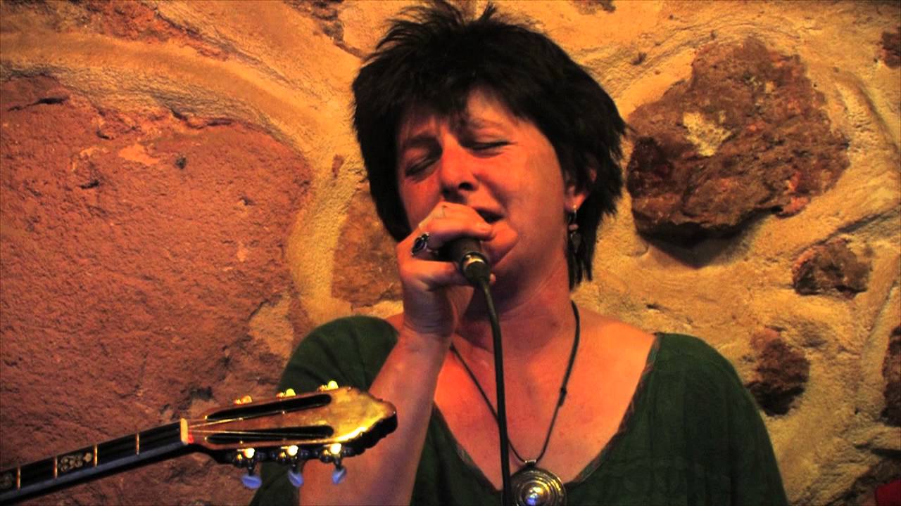 ΚΑΡΔΙΑ ΜΟΥ ΠΑΨΕ ΝΑ ΠΟΝΑΣ - YouTube