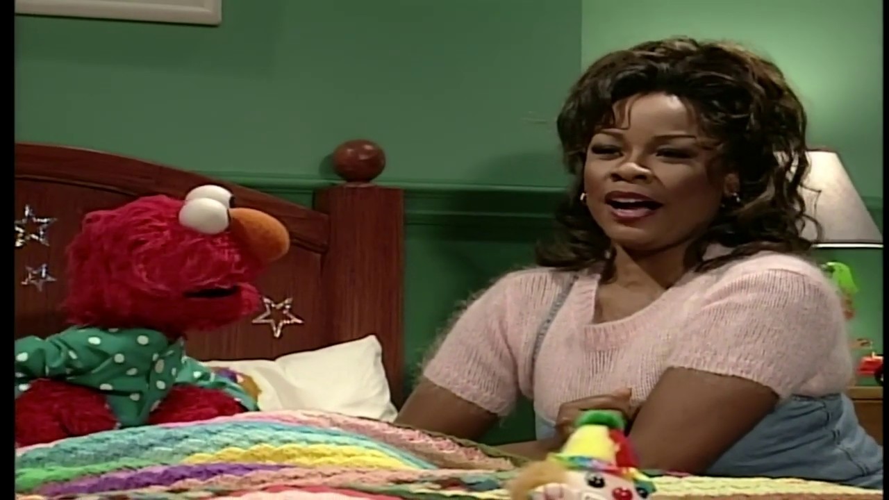 Sesame Street - Opera Lullaby - YouTube