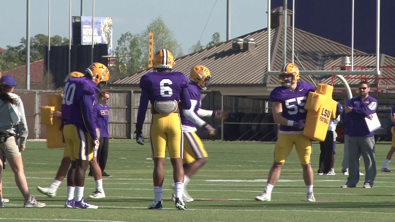 RAW HIGHLIGHTS: LSU FOOTBALL PRACTICE 3.20.18 - YouTube