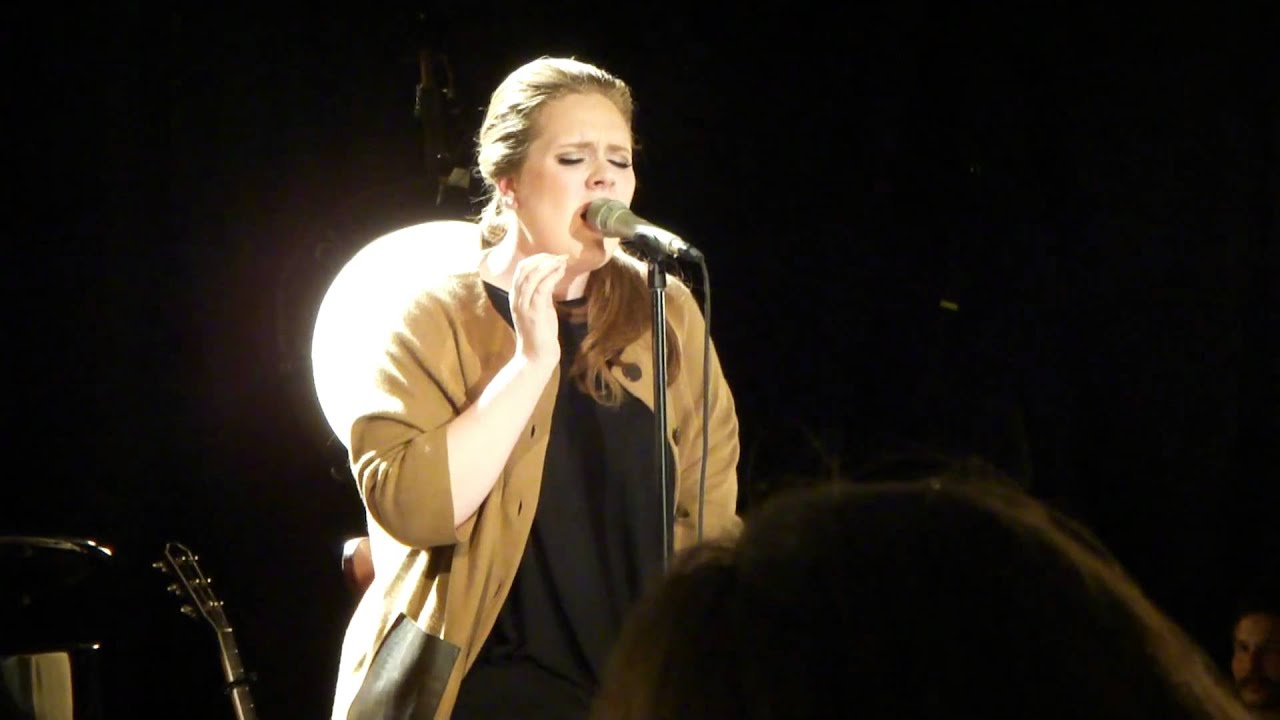 Adele- Someone Like You (Live) - YouTube