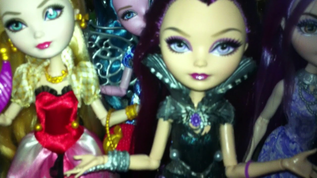 HUGE ever after high doll collection... 19 EAH dolls... and many more ...
