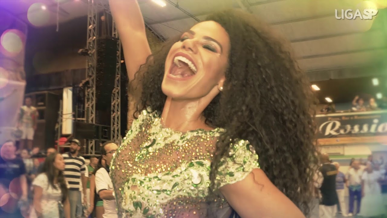 Unidos de Vila Maria - Ensaio Geral com a musa Savia David - YouTube