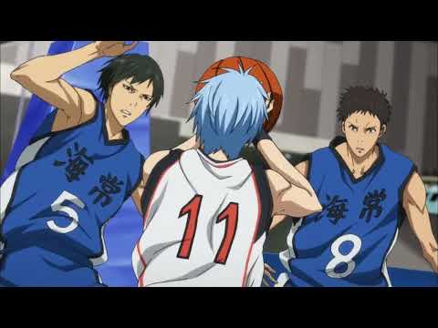 Kuroko scores points thanks to his magical dunk - 黒子が魔法のダンクで得点