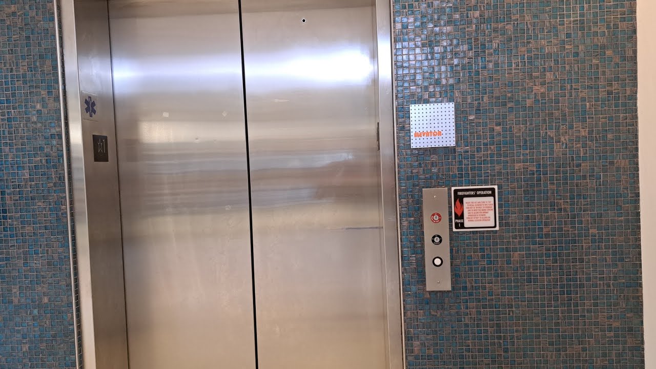 Anderson-Harold Hydraulic Elevator @ Mary D. Pretlow Library, Norfolk ...