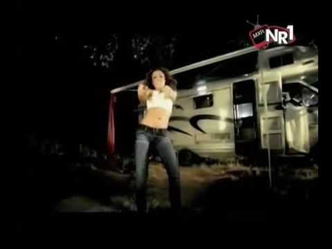 Betül Aras - Yanalim mi Video Klip