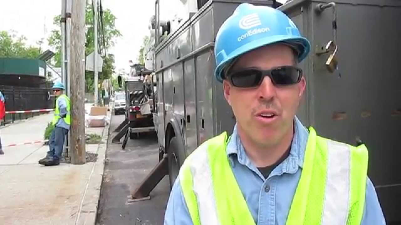 Con Edison Crew Rescues a Baby, Two Women Trapped at Scene of an Auto ...