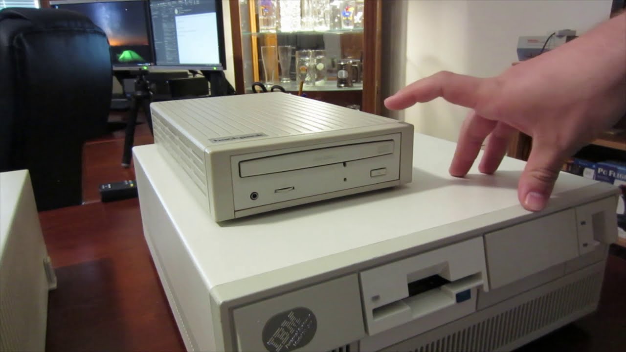 Vintage PC's and IBM PS/2 Model 70! - YouTube