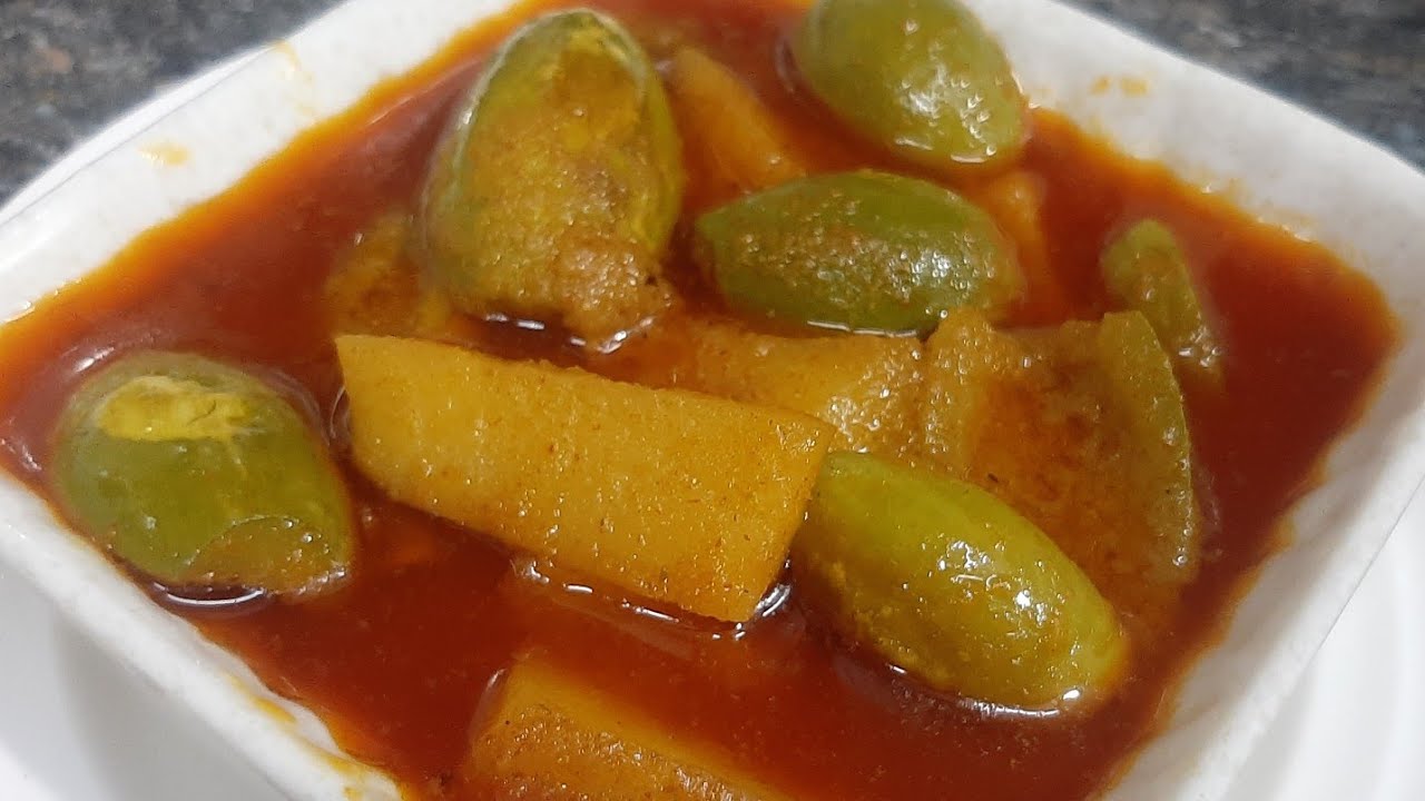 Aloo Parwal Shorbedar(rasedar)|Easy | Recipe By BilqeesKitchen | aloo # ...