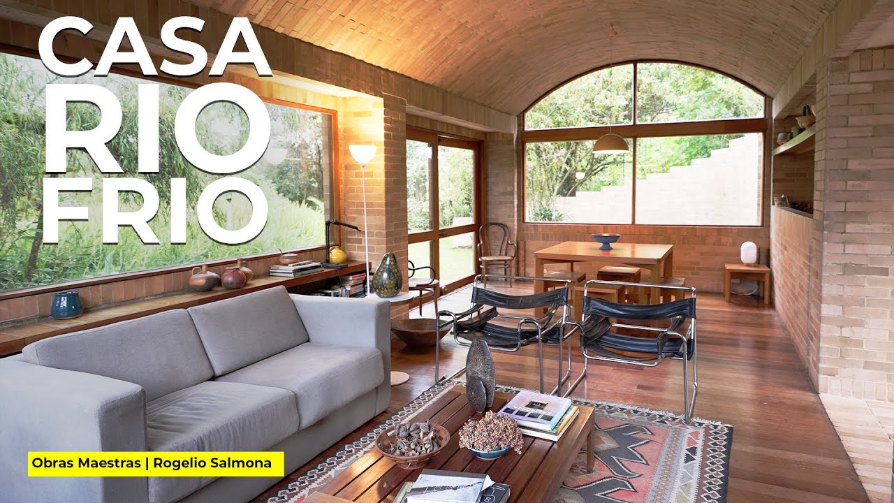 COMPACTA CASA, TODA de LADRILLO OCRE, CASA RIO FRIO | Obras Maestras ...