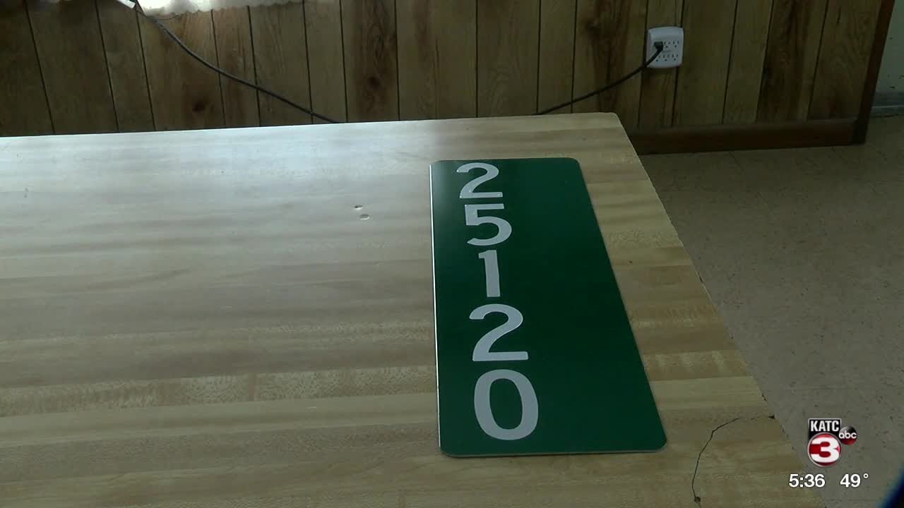 Reflective Address Signs - YouTube