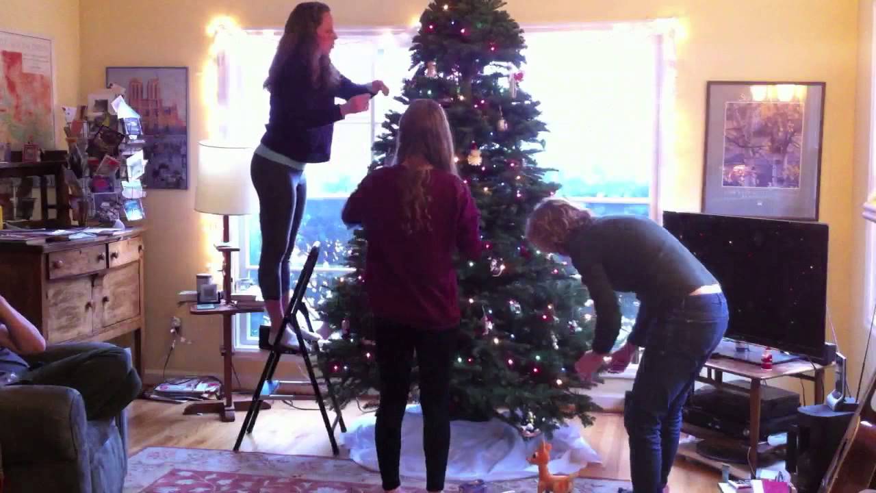 Decorating the tree - YouTube