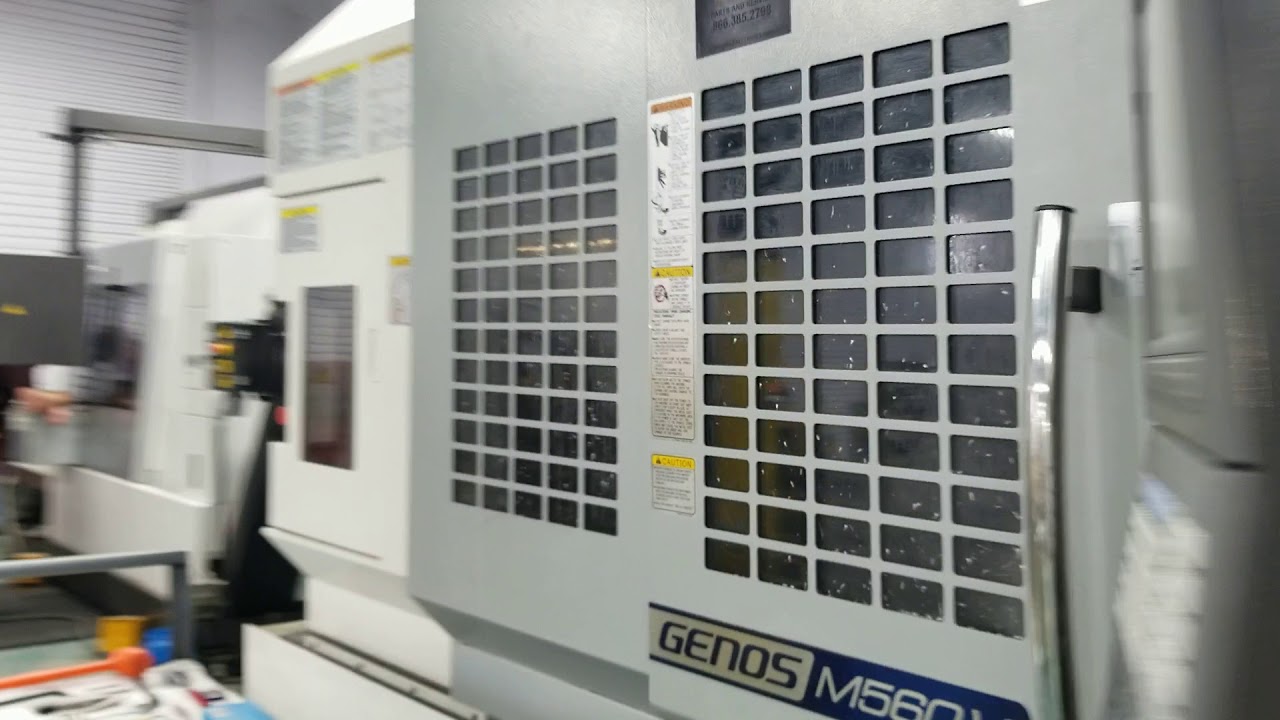 Turning the machine on (OKUMA-M560 OSP-P300M Control) - YouTube