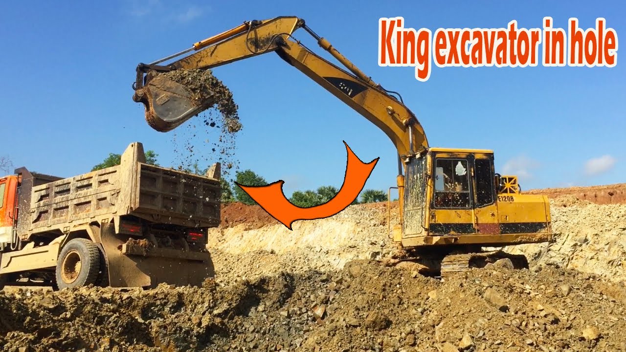 AMAZING EXCAVATOR SURVIVAL DIG HOLE WITH DUMPER TRUCK HUG DERLIVERY ...