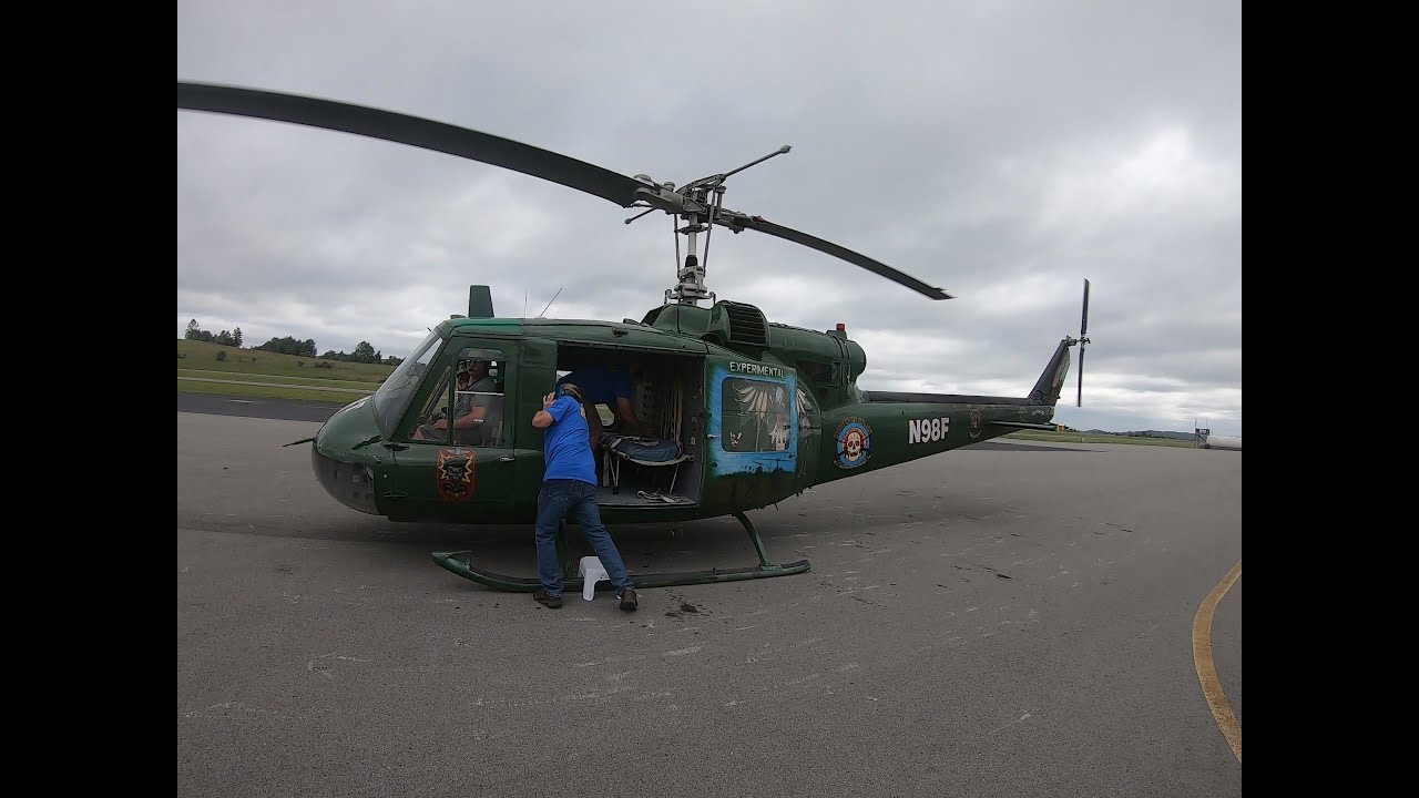 I took a ride in the Huey UH-1 helicopter from Die Hard! - YouTube