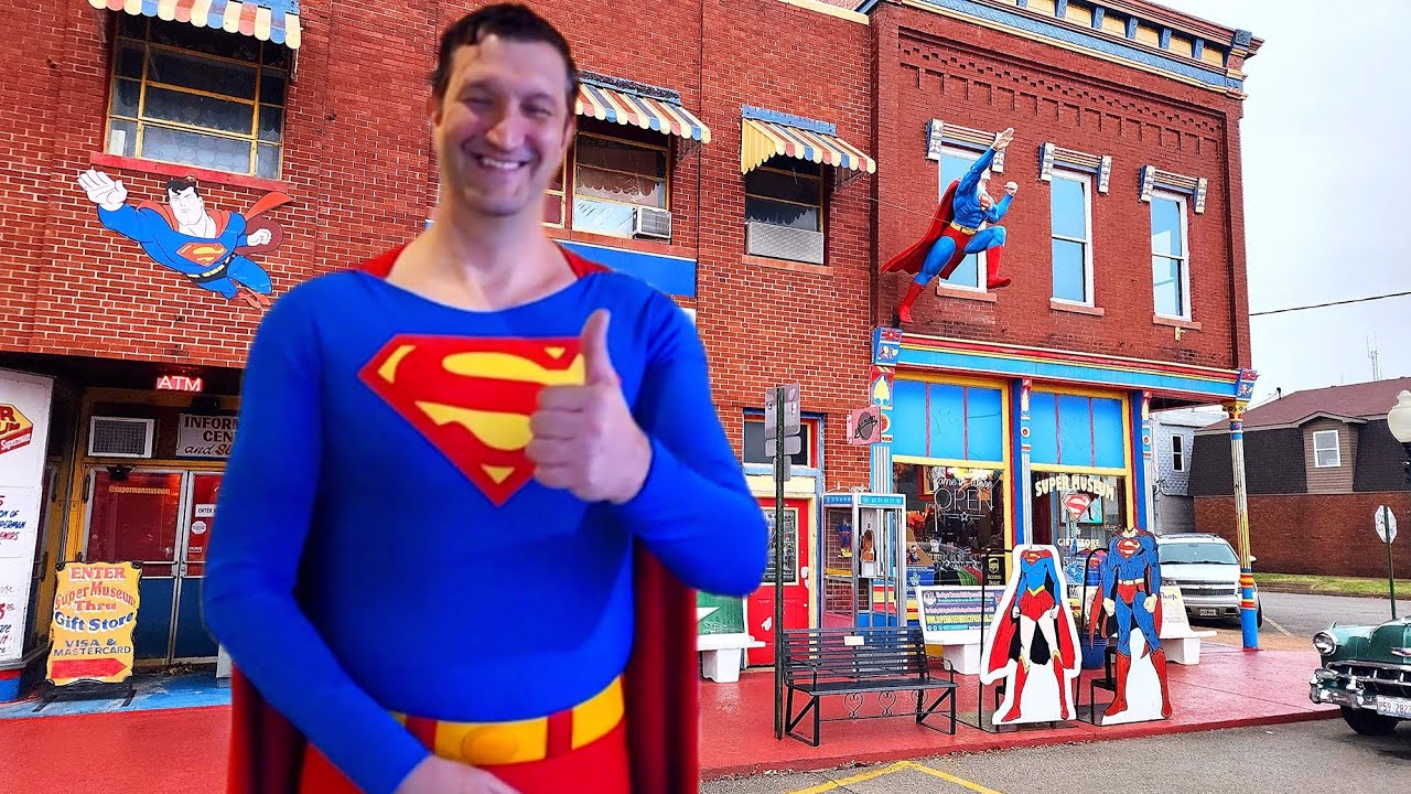 METROPOLIS Home of SUPERMAN & Incredible TV Movie Comic MUSEUM - YouTube
