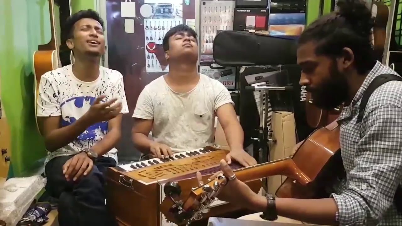 কুঁড়েঘরের সাথে কিছুক্ষণ | Kure Ghor | Tasrif Khan - YouTube Music