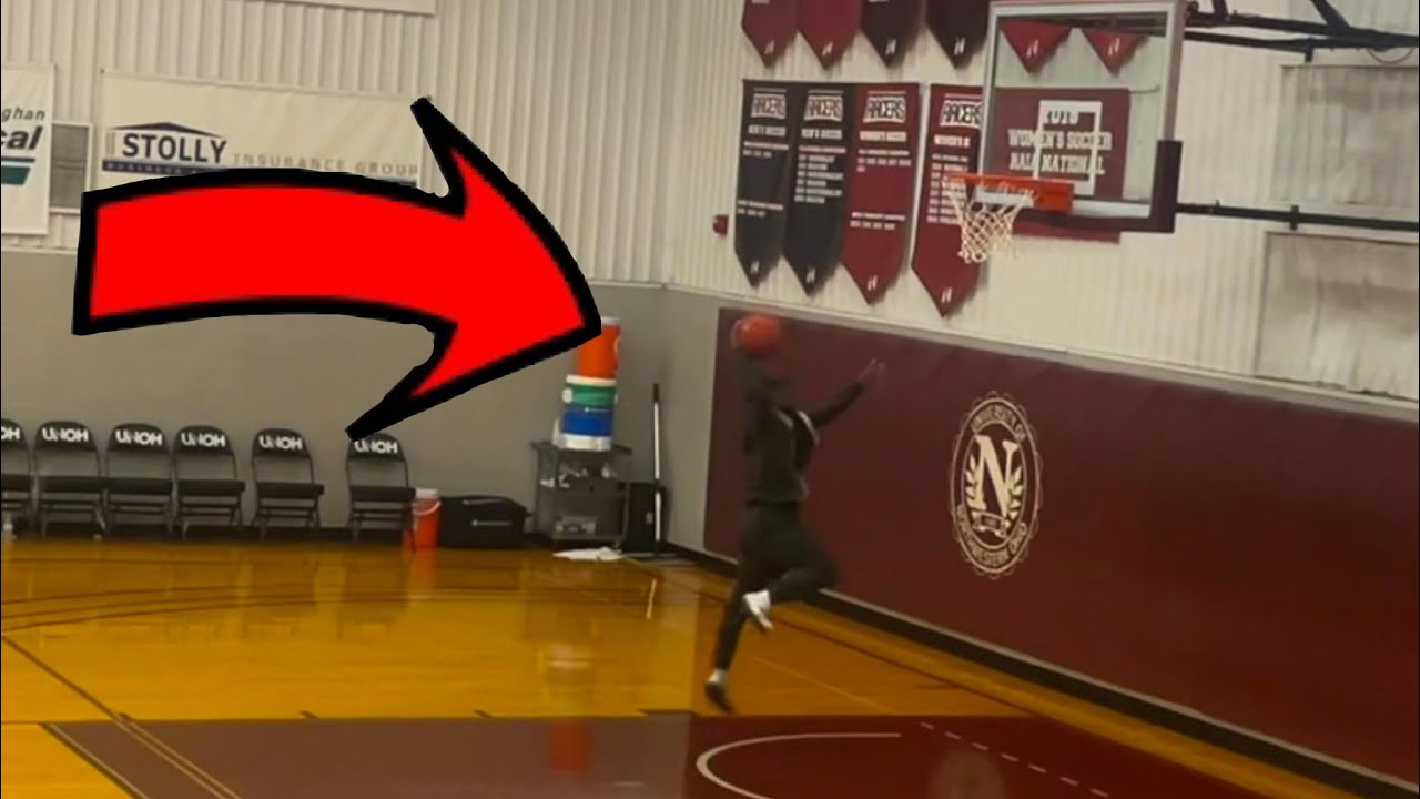 My first slam dunk… 🏀 - YouTube