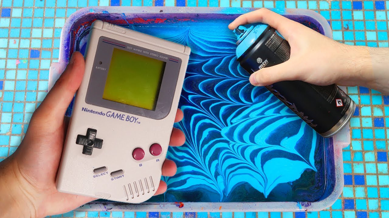 HYDRO Dipping NINTENDO GAMEBOY ! 🎨 - YouTube