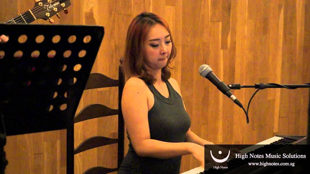 Jee Yon : FLY ME TO THE MOON - YouTube