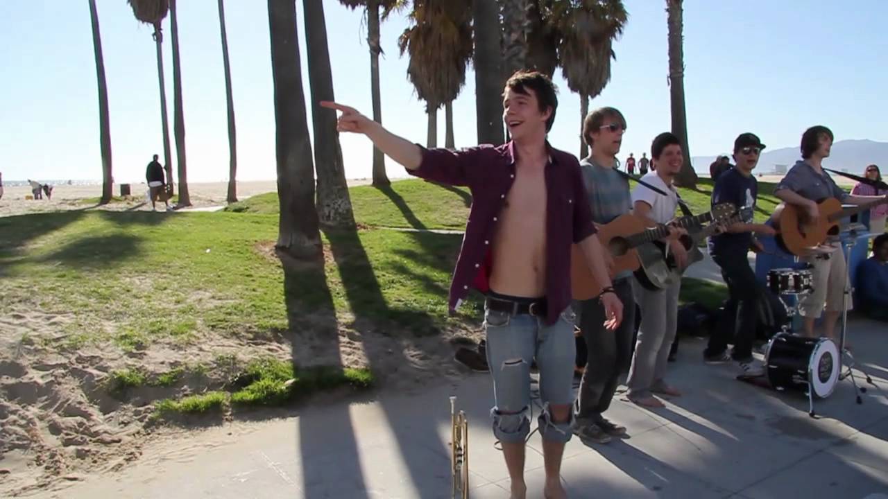 Denmantau // Almost Famous America Tour - The Movie 1/3 - YouTube