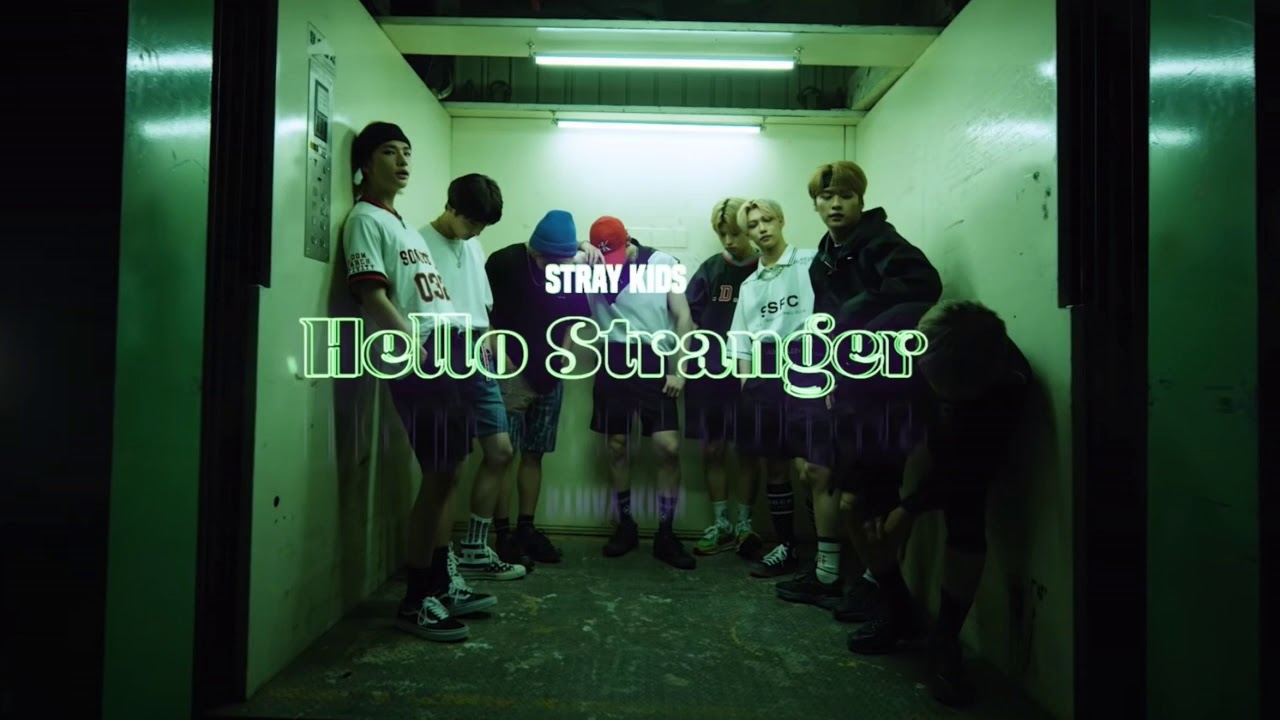 Stray Kids (스트레이 키즈)- Hello Stranger (만찢남녀) / 1 Hour Loop (1시간) - YouTube