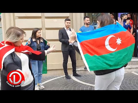 XALQ BAKIDA YALLI OYNADI, TARİXİMİZİN ƏN BÖKÜK YALLI RƏQSİNİ BELƏ OYNADILAR 👍🇦🇿