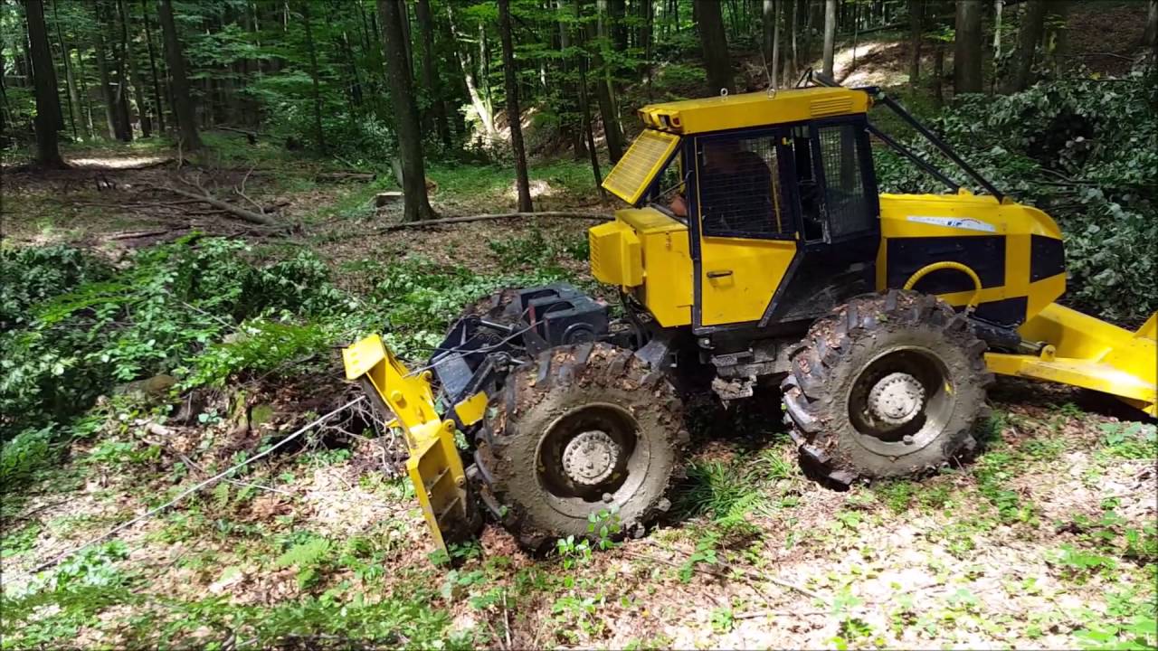 Hittner EcoTrac 120V in action 29.7.2016. - YouTube