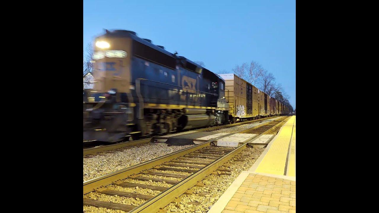 When The Lights Go Down: CSX L134 In Ashland, VA December 30, 2023 - YouTube