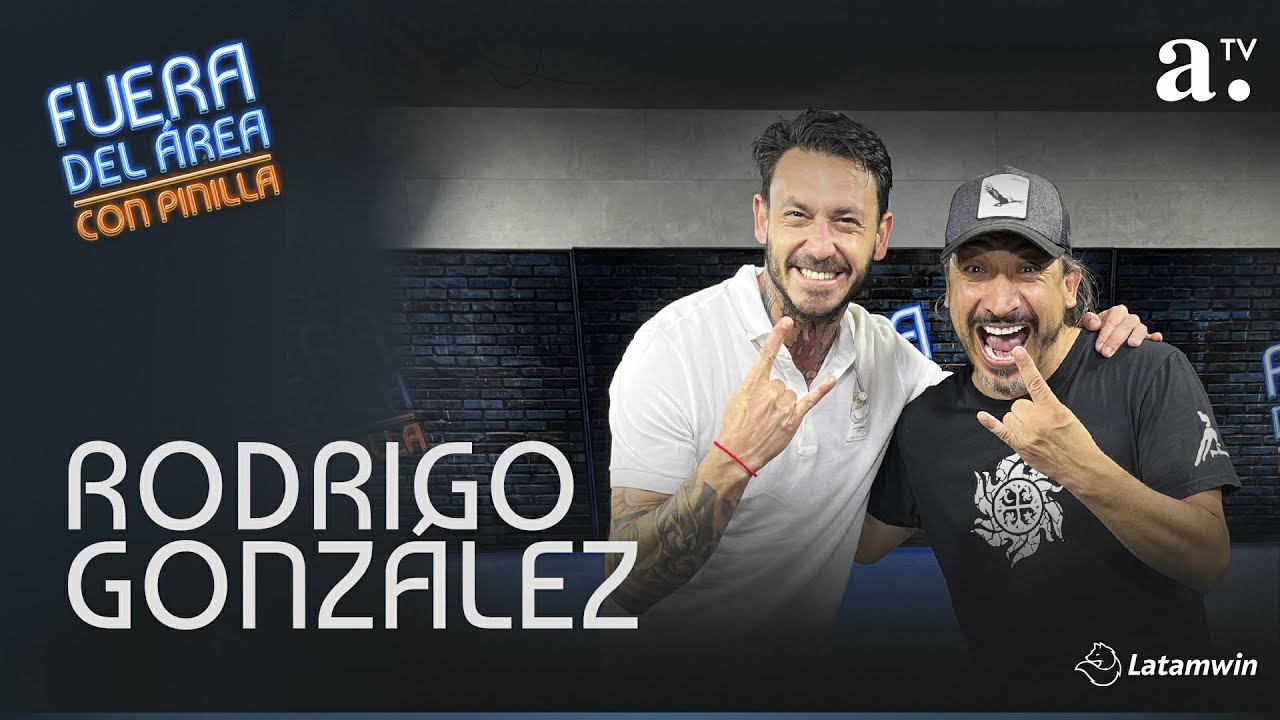 Fuera del Área con Mauricio Pinilla y Rodrigo González - YouTube