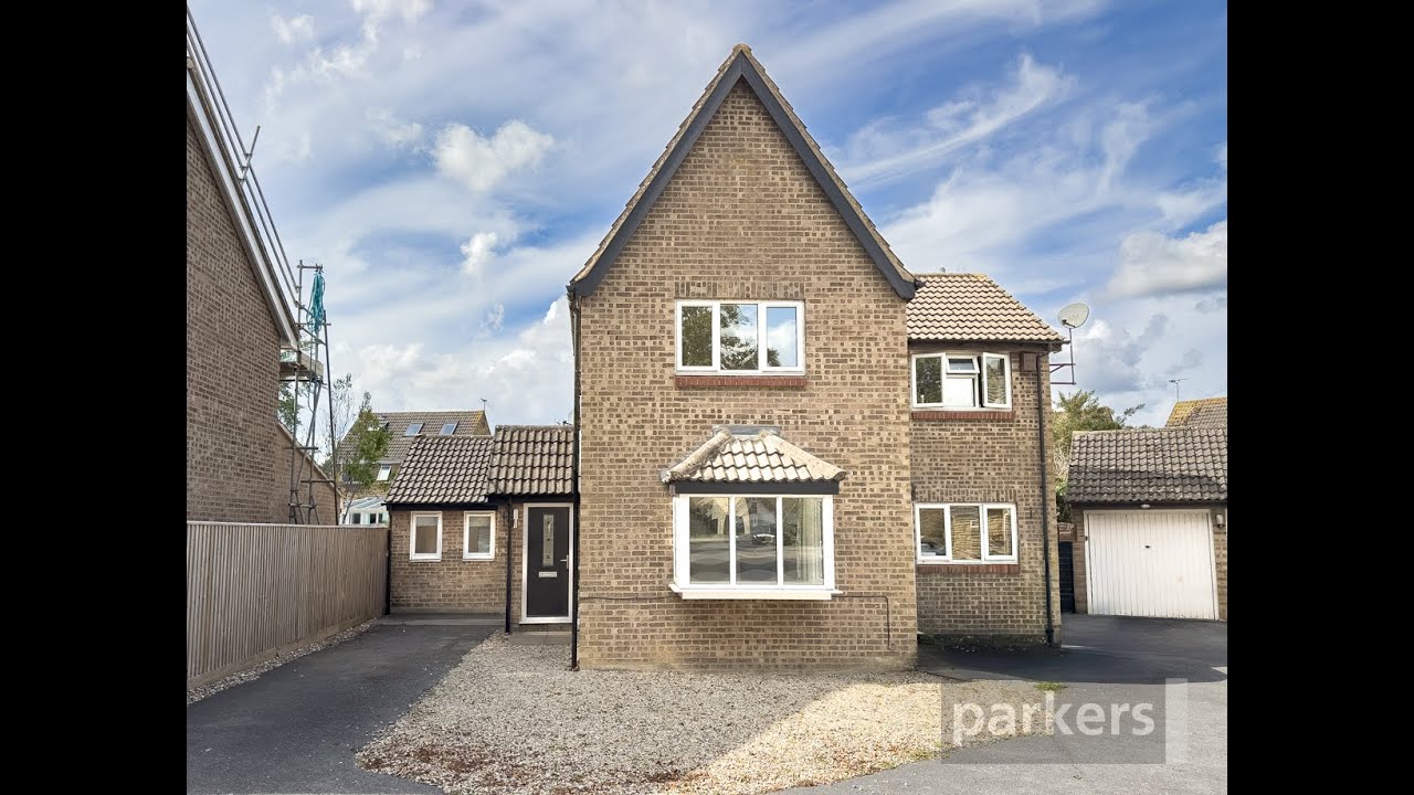 TO LET - Stunning Two Bedroom Witney Home - YouTube