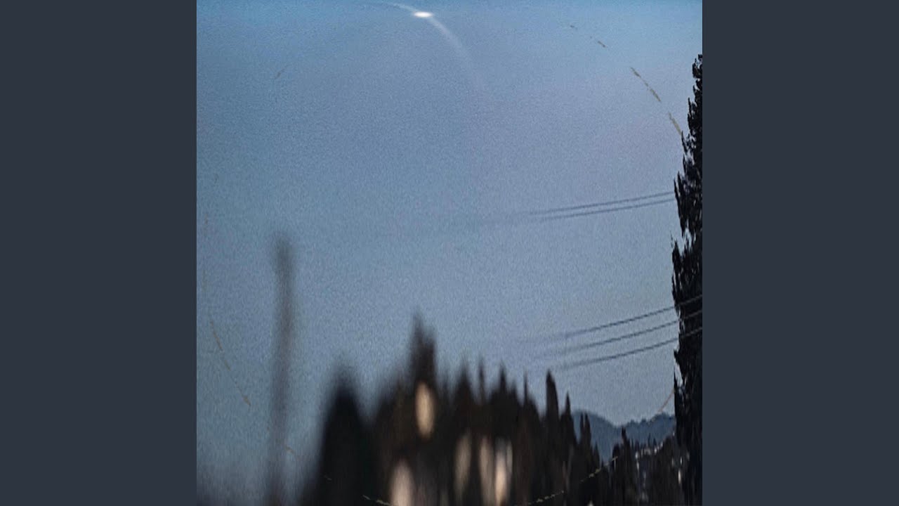 if you need me ill be in the shower taking a shower - YouTube