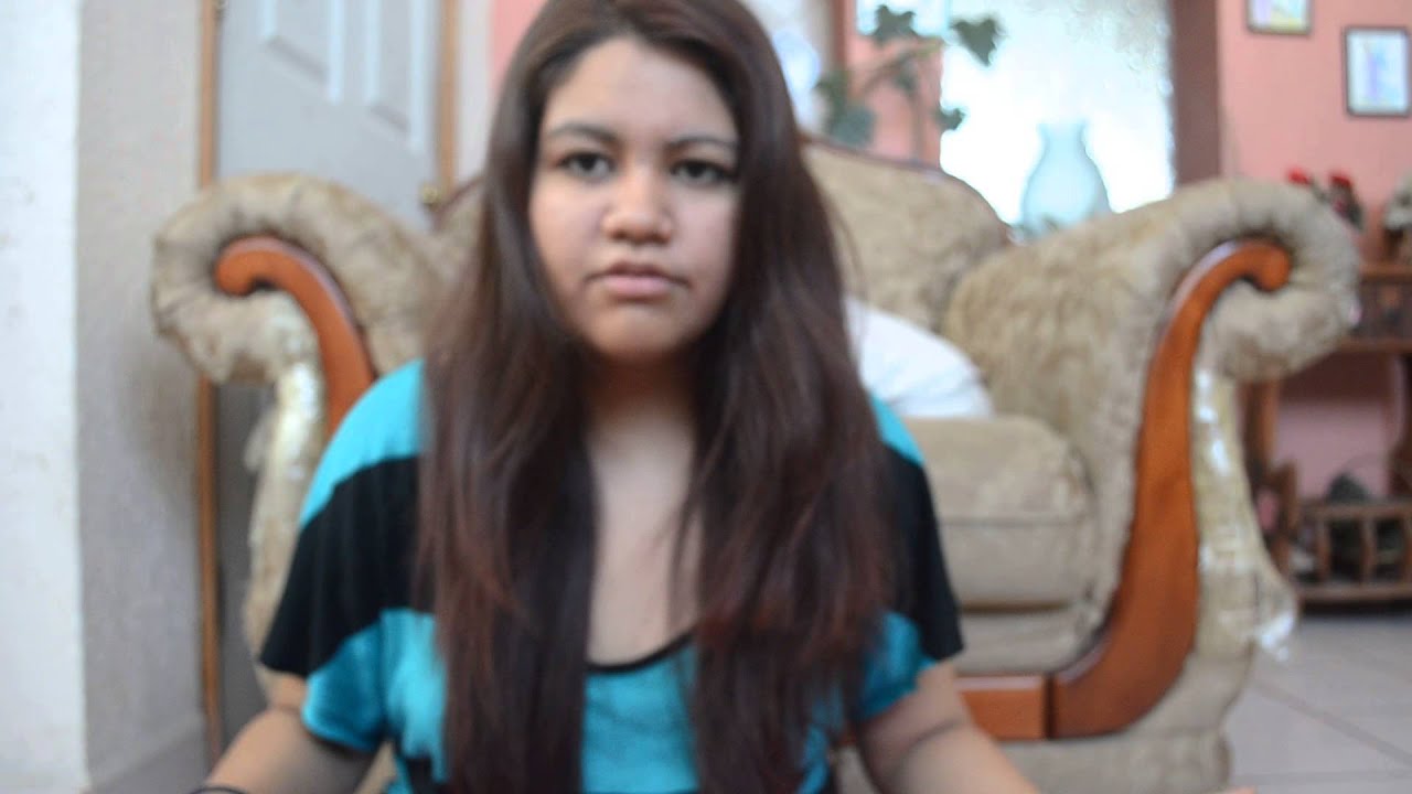 HOLA Soy Daniela - YouTube