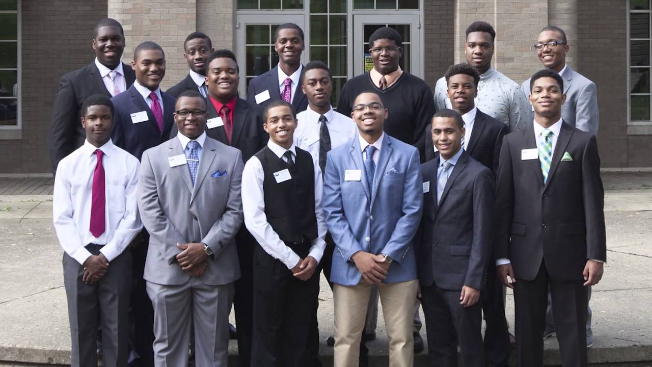 College of Business Junior Executive Program - YouTube