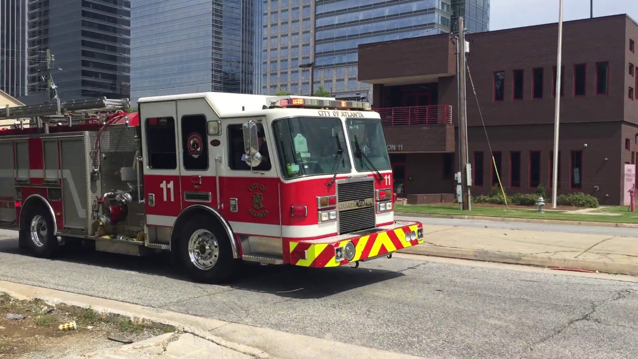 ATLANTA FIRE DEPT ENGINE 11 RESPONDING - YouTube