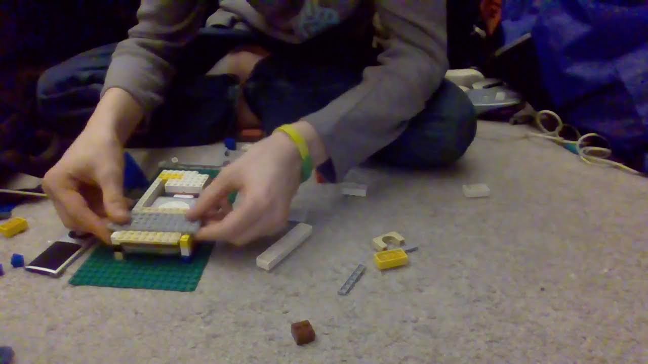 making a ipod dock out of legos - YouTube