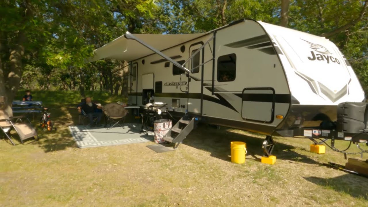 Camping at Illinois Beach State Park 4K - YouTube