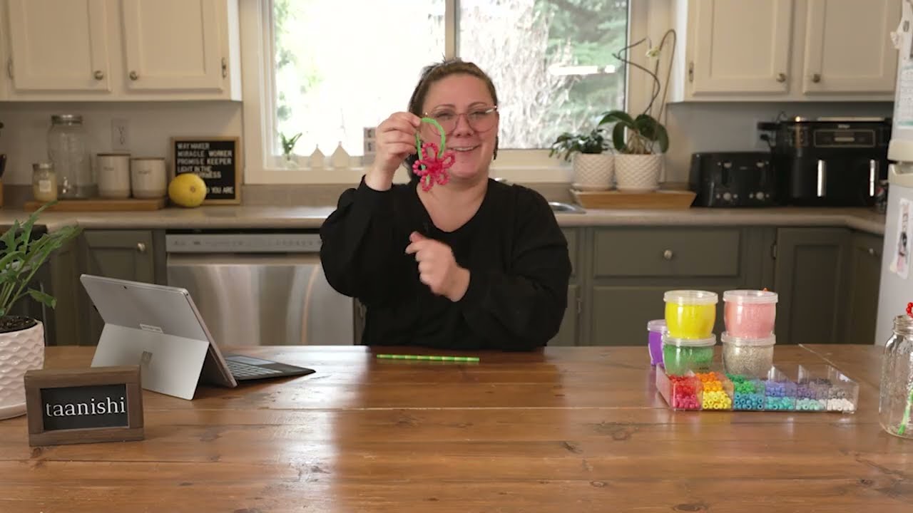 Metis Beaded Flower Activity - YouTube