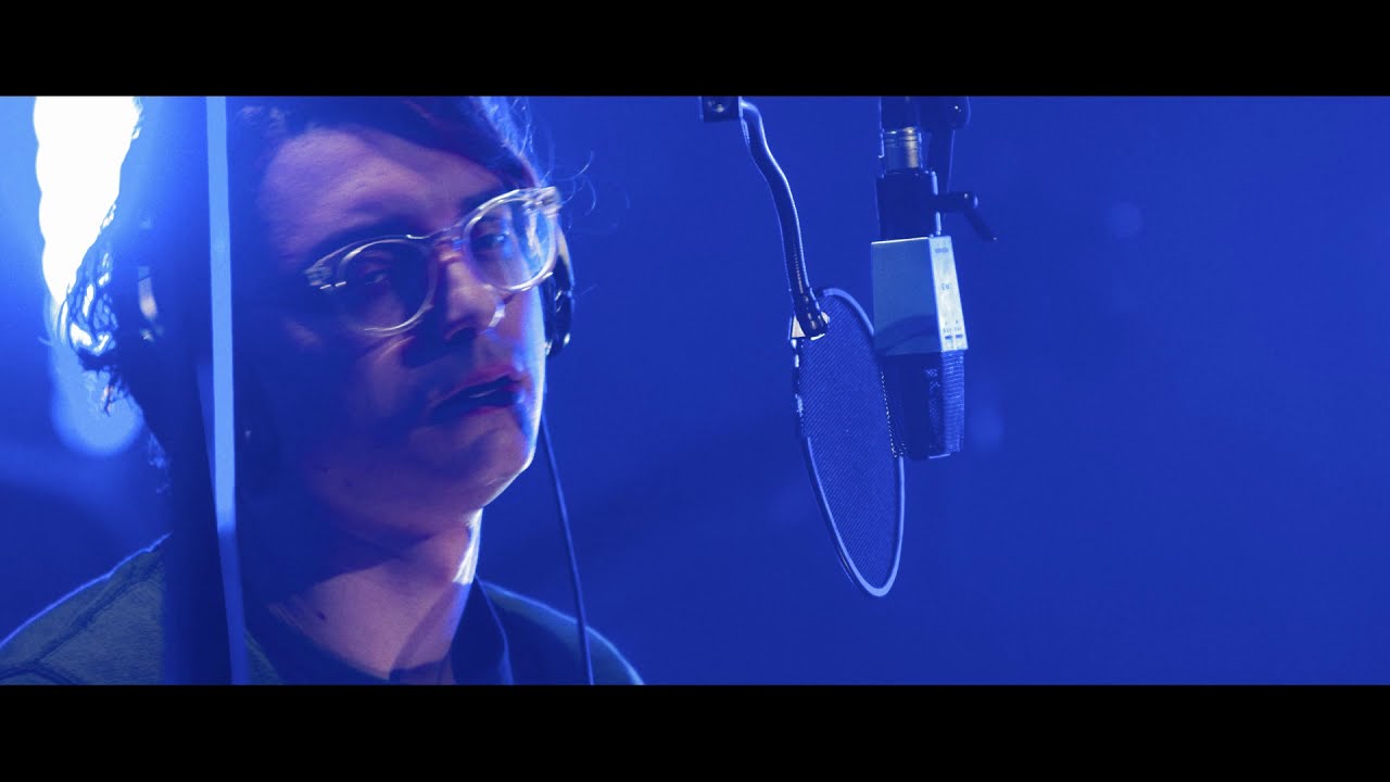 Elliot Moss - Rabbit Roads (Live Blackbox Recording) - YouTube