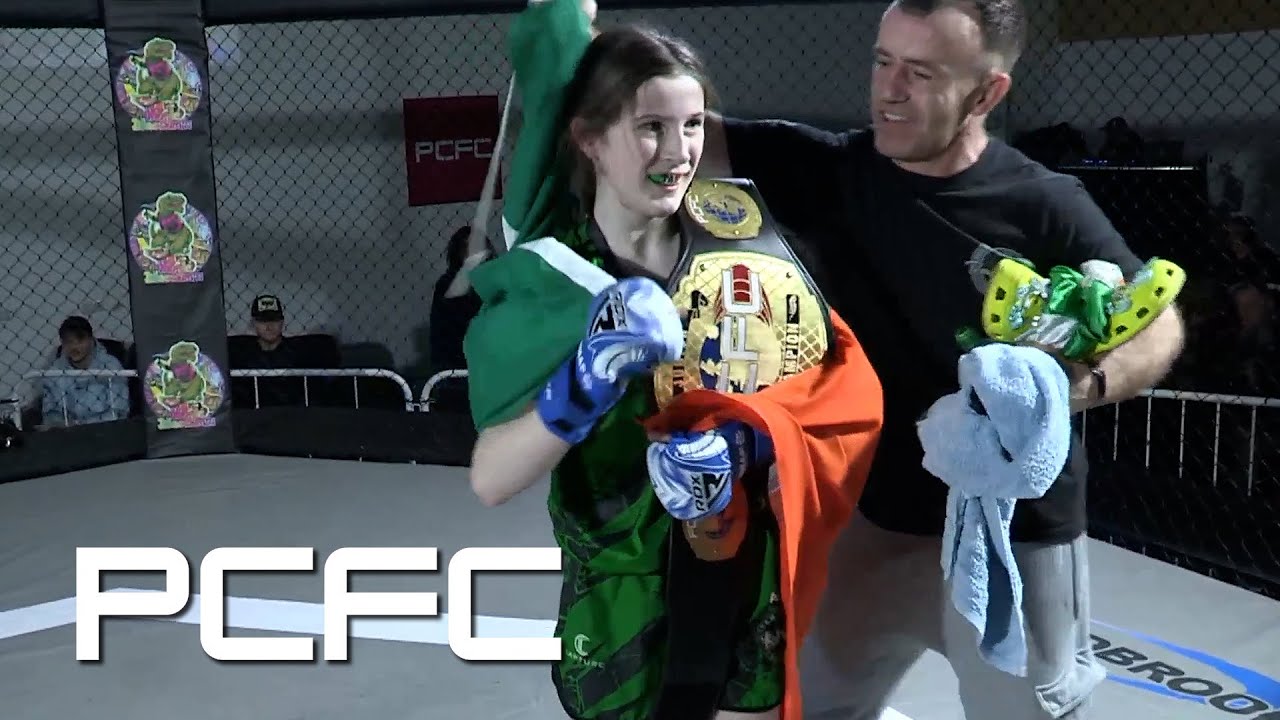Enya Fieldhouse Vs Amelia Lennon | Progress Check FC 2 - YouTube