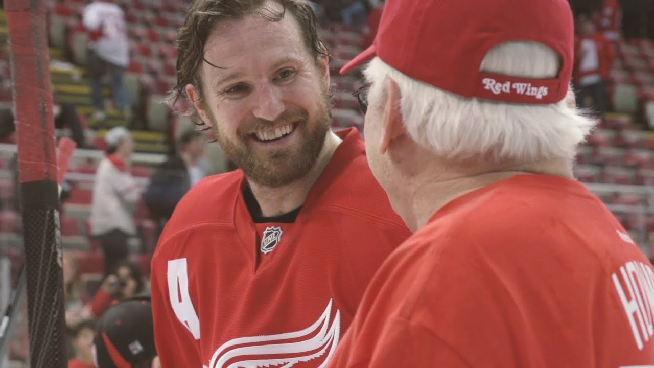 It's a Wonderful Game - Fan Appreciation Night - YouTube